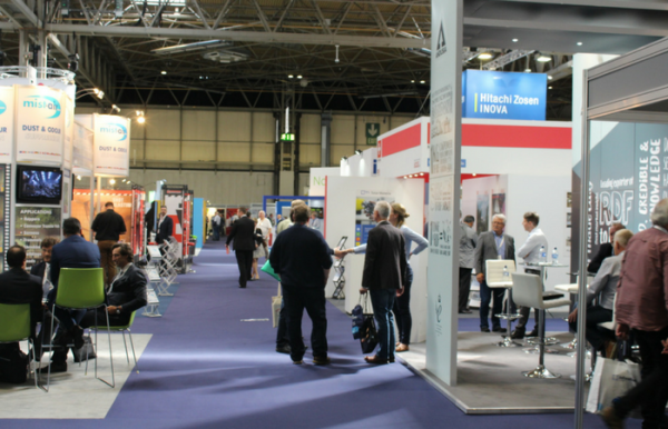 Attract and engage IT pros with the right trade show booth staffing